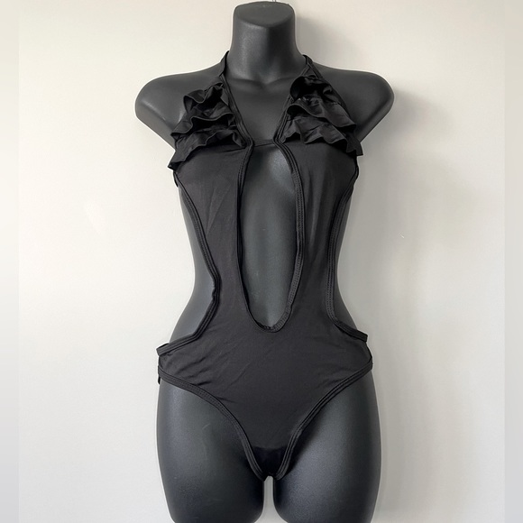 Swim Nwot Sexy One Piece Swimwear Poshmark